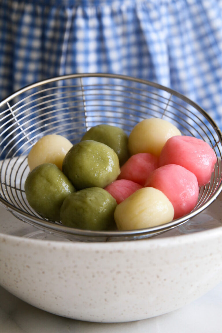 Hanami Cherry Blossom Picnic 🌸 - Constellation Inspiration